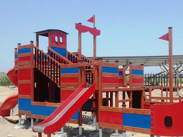 Big Ship Earth Nature | Elysee Playgrounds