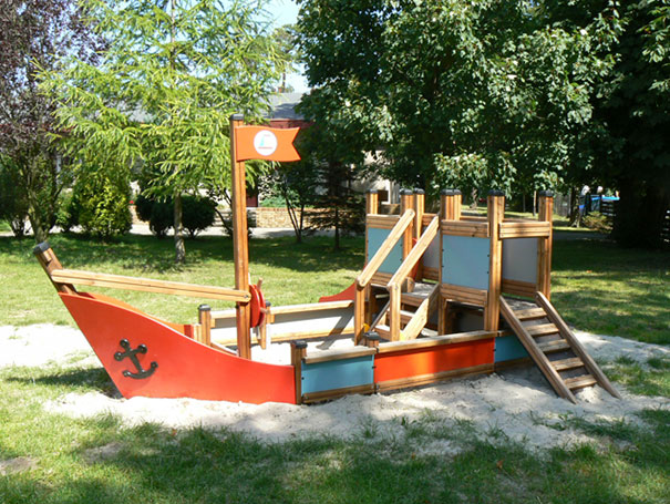 Ship | Elysee Playgrounds