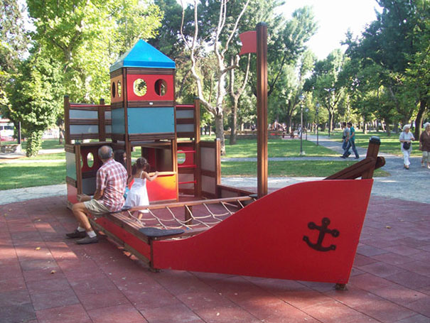 Ship | Elysee Playgrounds